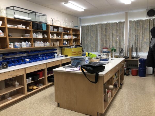 Why Eating in the Science Lab Is Never Safe—Ever - Safer STEM